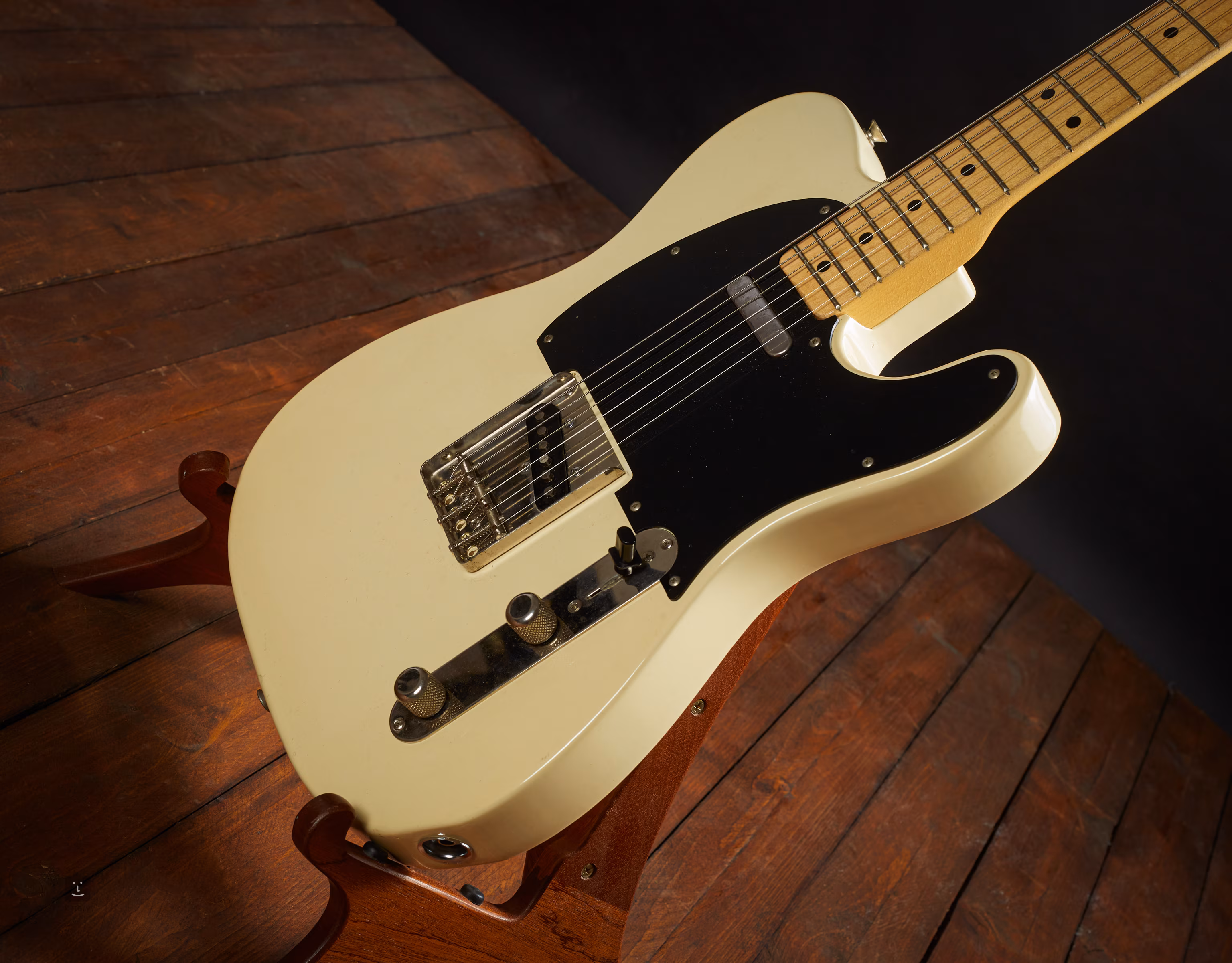 FERNANDES 1980 Stone Logo Telecaster FTE-55 Elektrická kytara