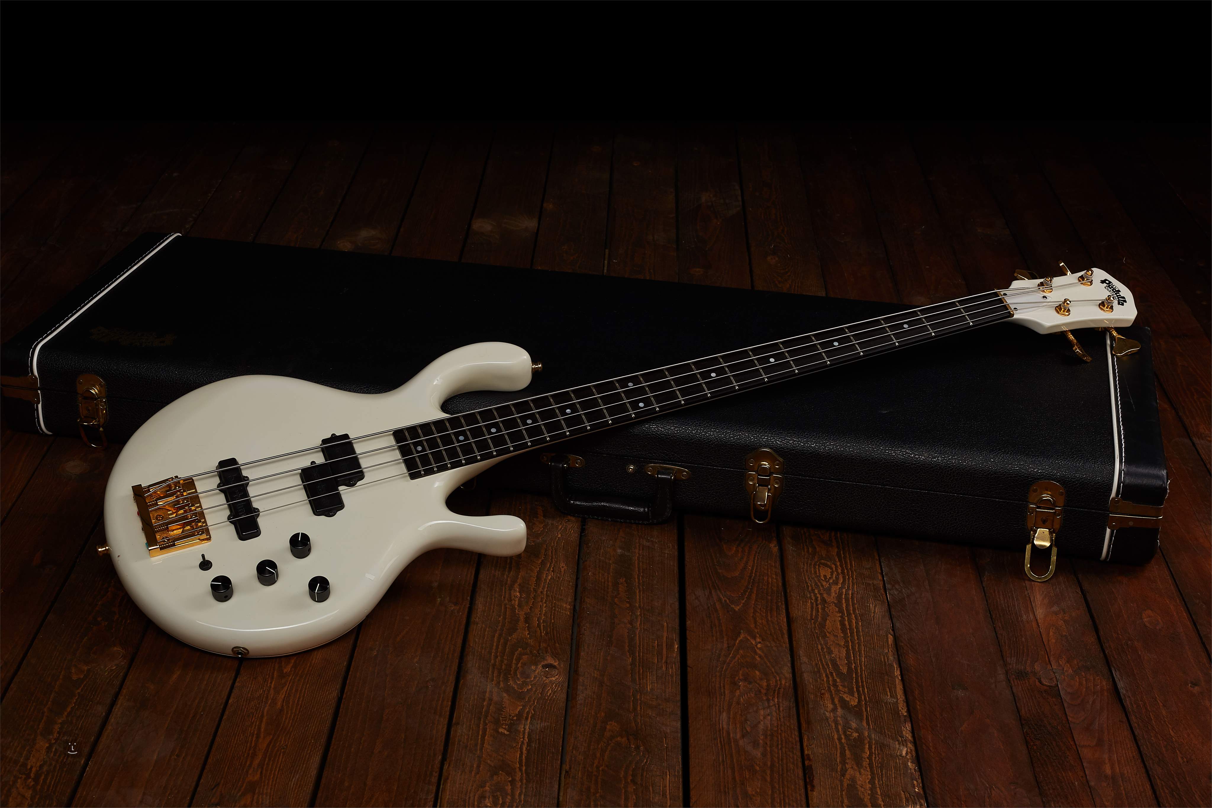 PEDULLA 1988 MVP 4 White Basse électrique