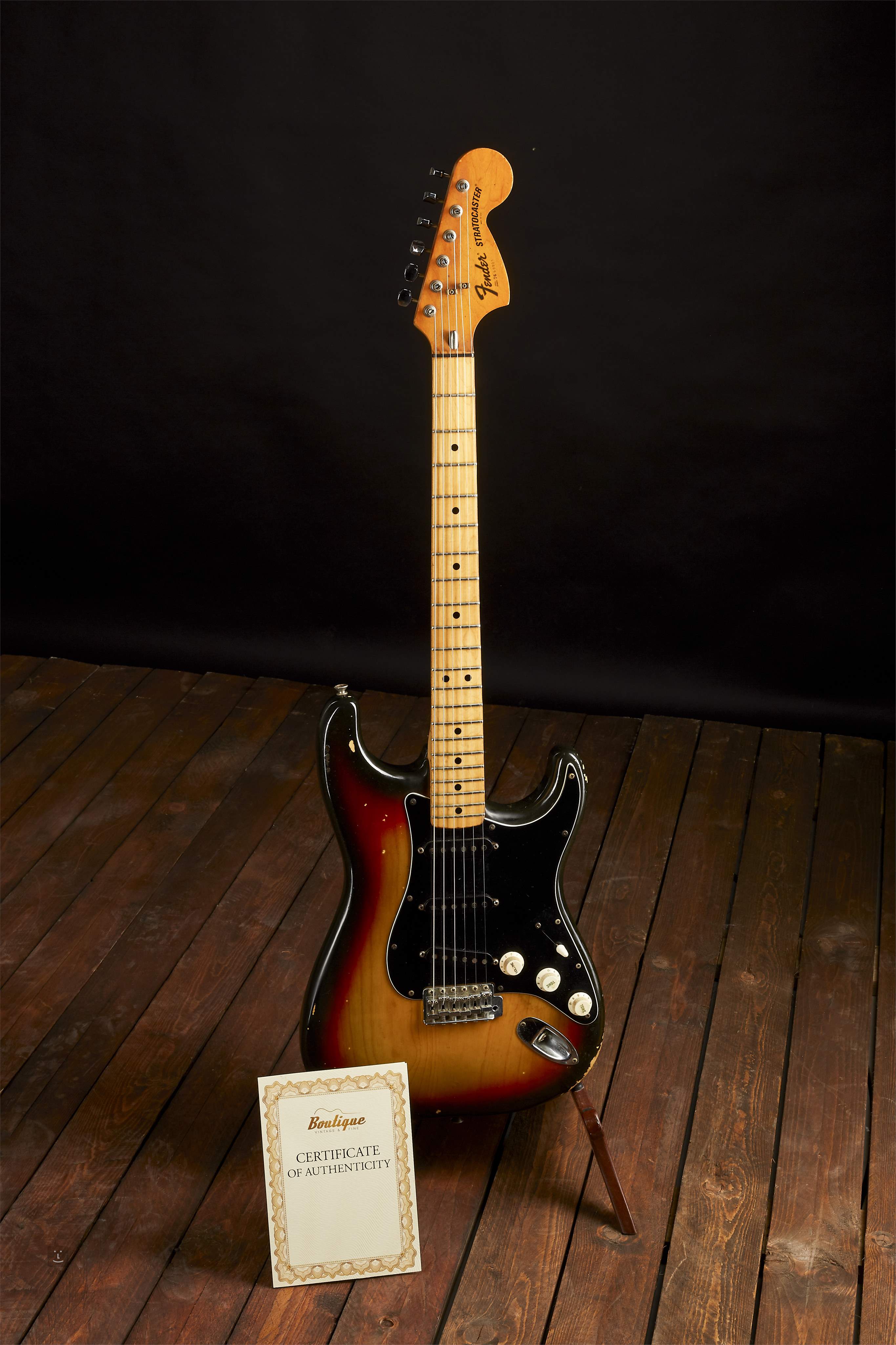 FENDER 1976 Stratocaster Maple Neck Guitare électrique